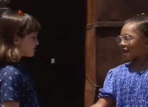 ¿Recuerda a la mejor amiga de Matilda? Así luce 20 años después