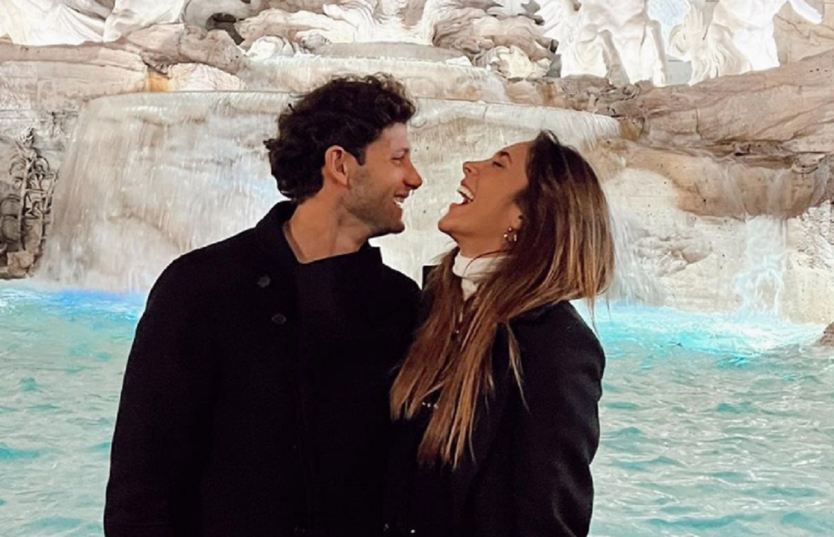 Gabriel Coronel Y Su Novia